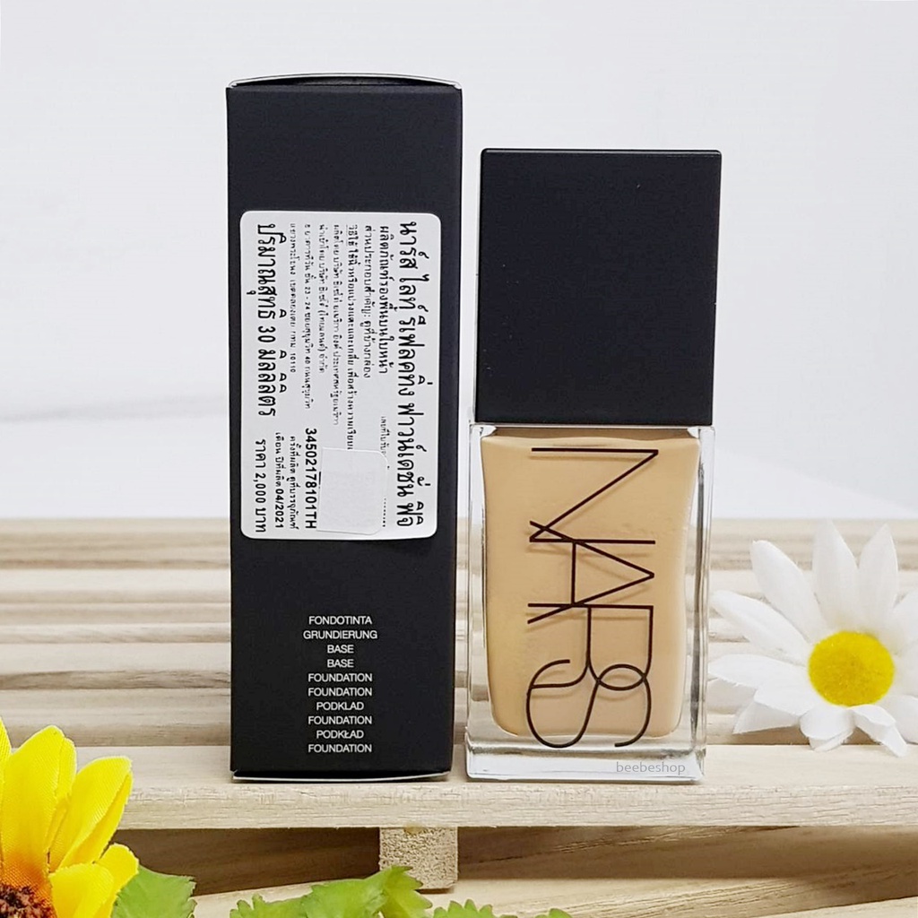 รองพื้นรุ่นใหม่ Nars light reflecting foundation 30ml สี Deauville Fiji Punjab Santa Gobi Mont ...