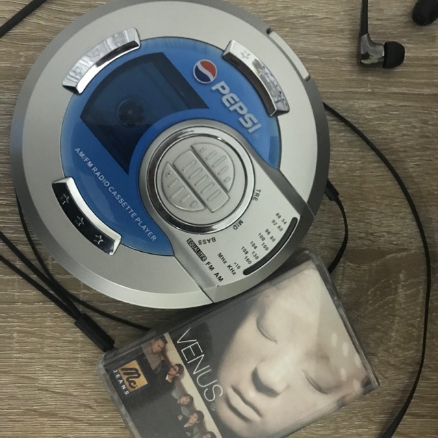เครื่องเล่นเทป Vintage ยุค 80s มือสอง TOSHIBA STEREO CASSETTE PLAYER KT ...