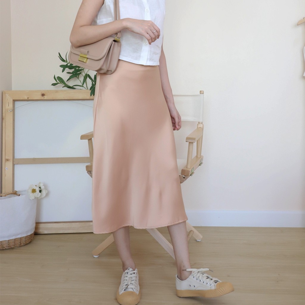 Avo กระโปรงซาติน เอวสูง bell satin skirt - avocado.simplewear - ThaiPick