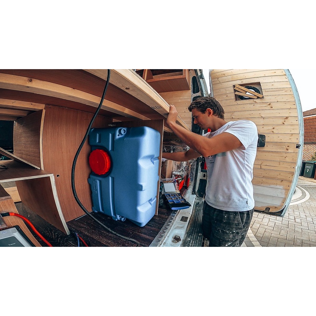 Fiamma Fresh Water Tank 70 litre ถังน้ำขนาด 70 ลิตร สำหรับรถบ้านรถ ...
