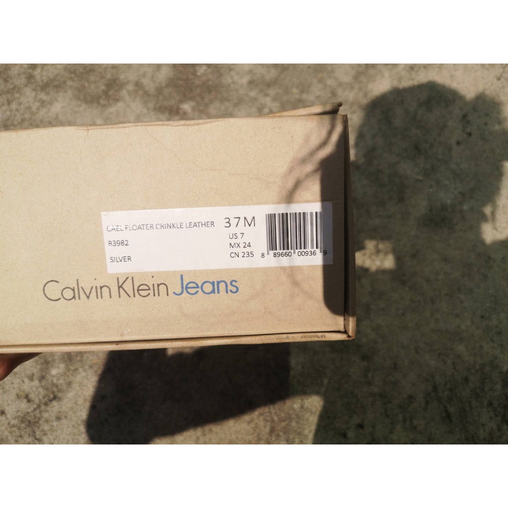 Sneakers CALVIN KLEIN JEANS à¸£à¸­à¸‡à¹€à¸—à¹‰à¸²à¸œà¹‰à¸²à¹ƒà¸š à¸ªà ...