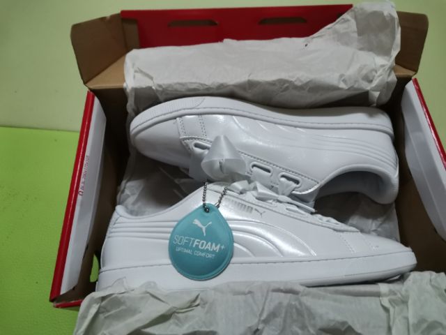 รองเท้าผ้าใบ Puma (พูม่า) Vikky สีขาว - pui.cute - ThaiPick