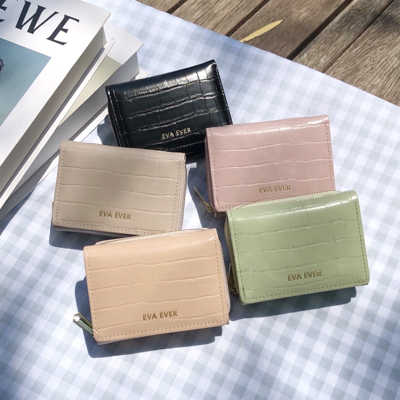 กระเป๋าสตางค์ผู้หญิงรุ่น EMMA WALLET | Shopee Thailand