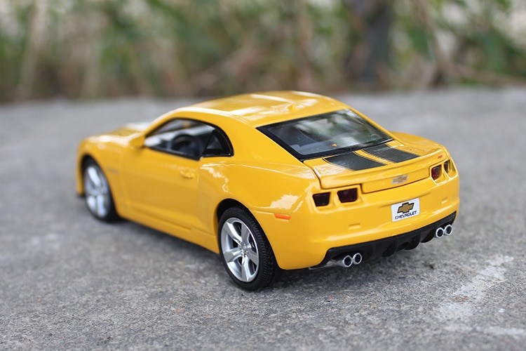 1/32 Camaro Toy Car Model Alloy ull Back Children Toy Genuine License ...