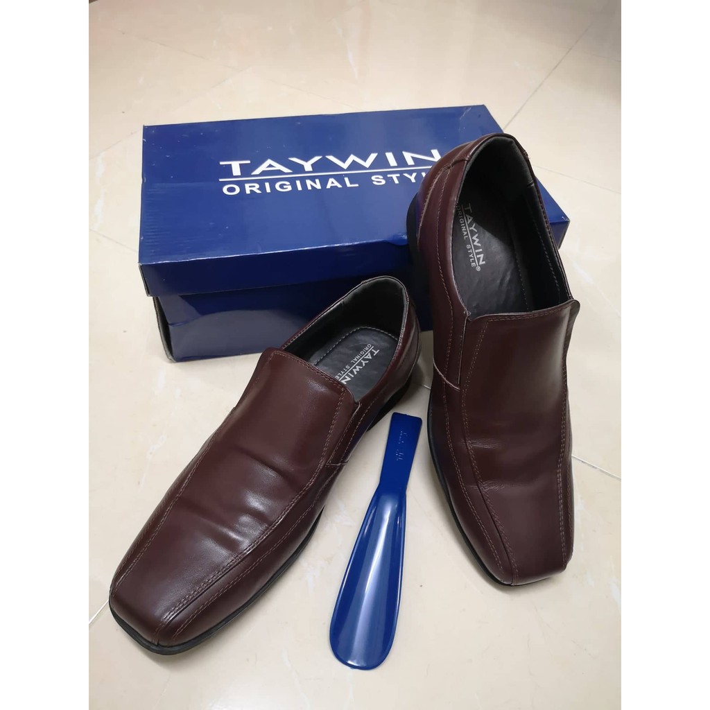 ราคาถูกสุดๆTaiwan รองเท้าแตะเทวินพื้นหนา รองเท้าทรง Taywin ไซส์ 38 - 45 ...