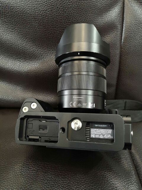 Grip L-Plate E-M5 Mark 2 Olympus - oatpanjeen - ThaiPick