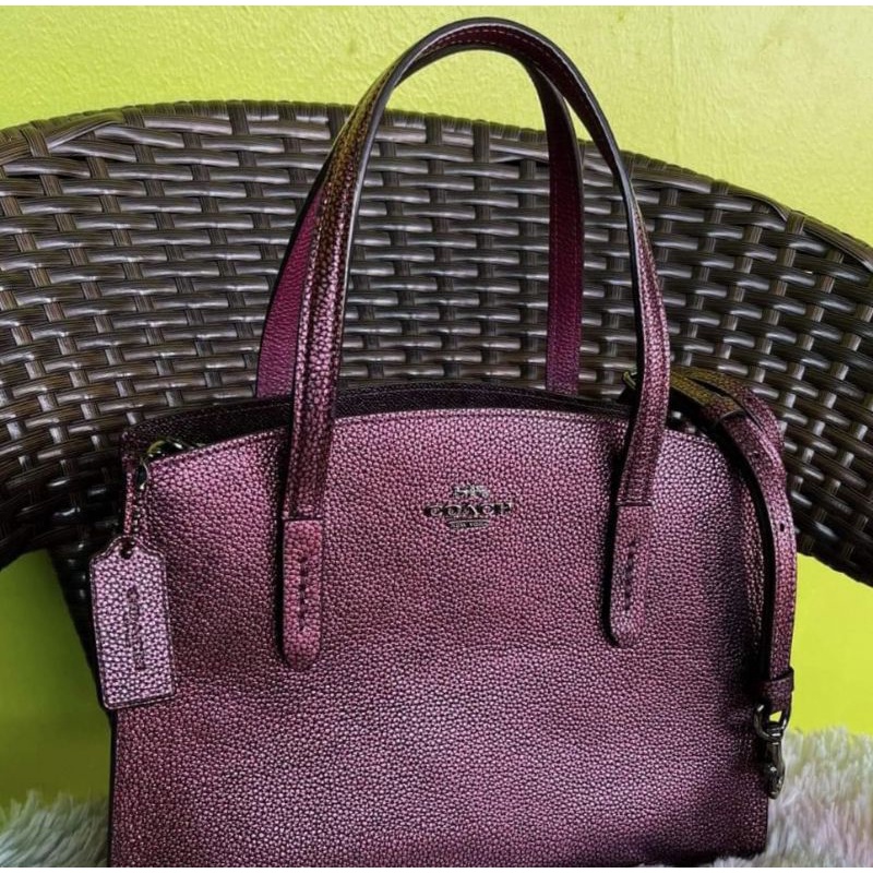 Coach ชาลี ขนาด 11นิ้ว สีม่วงเมทาลิก แท้ 100 % มือ 2 - shanya.15 - ThaiPick