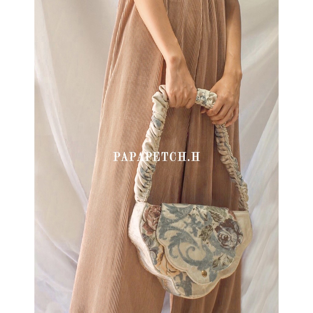 Papapetch - Blooming bag กระเป๋าถือ - papetch - ThaiPick
