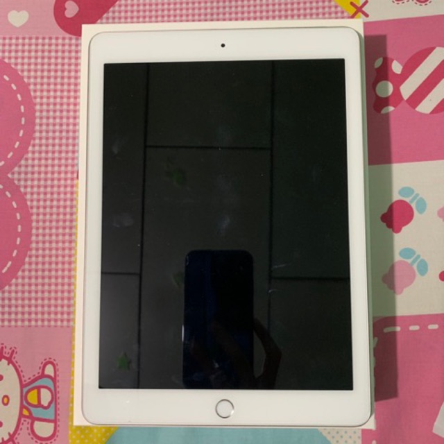 Apple iPad 9.7 wi-fi 32GB - nongnay6 - ThaiPick