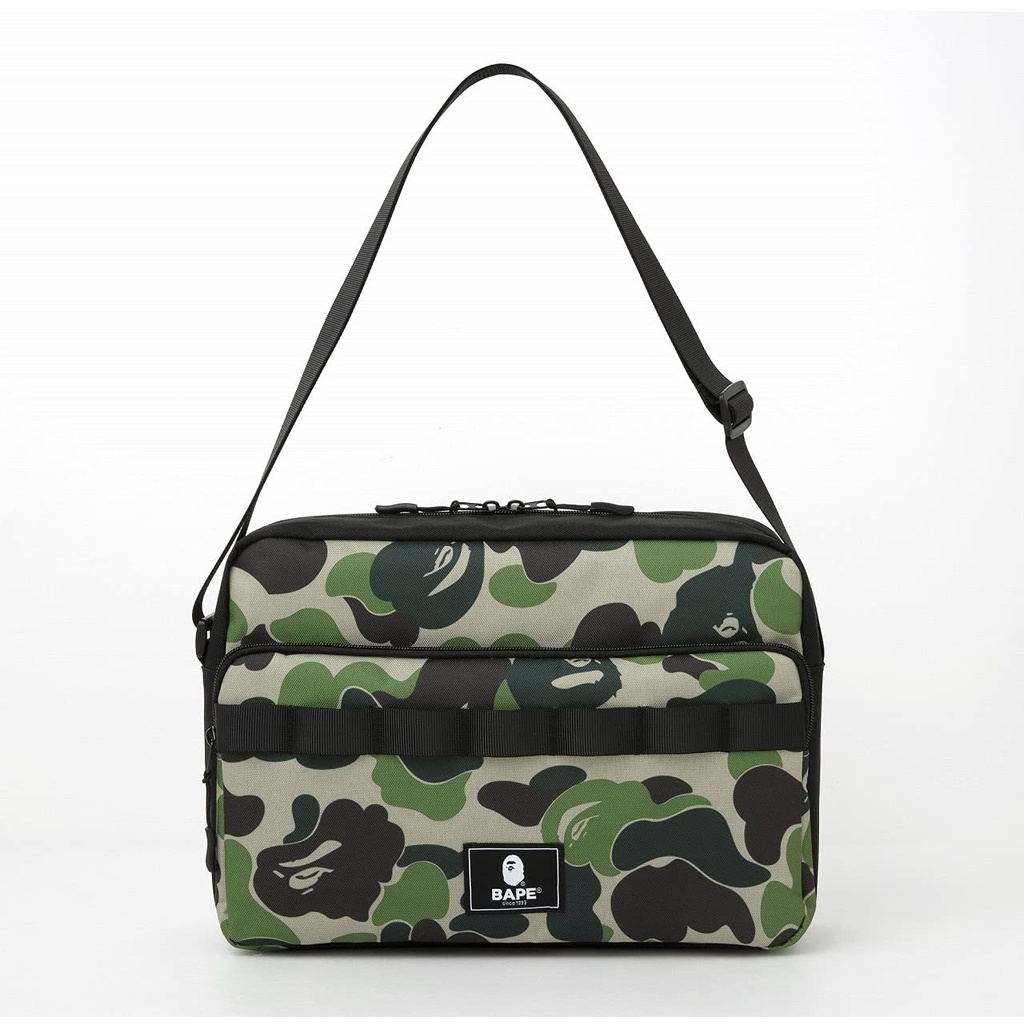 A BATHING APE 2021 AUTUMNWINTER COLLECTION กระเป๋าสะพาย พร้อมจี้คารา ...