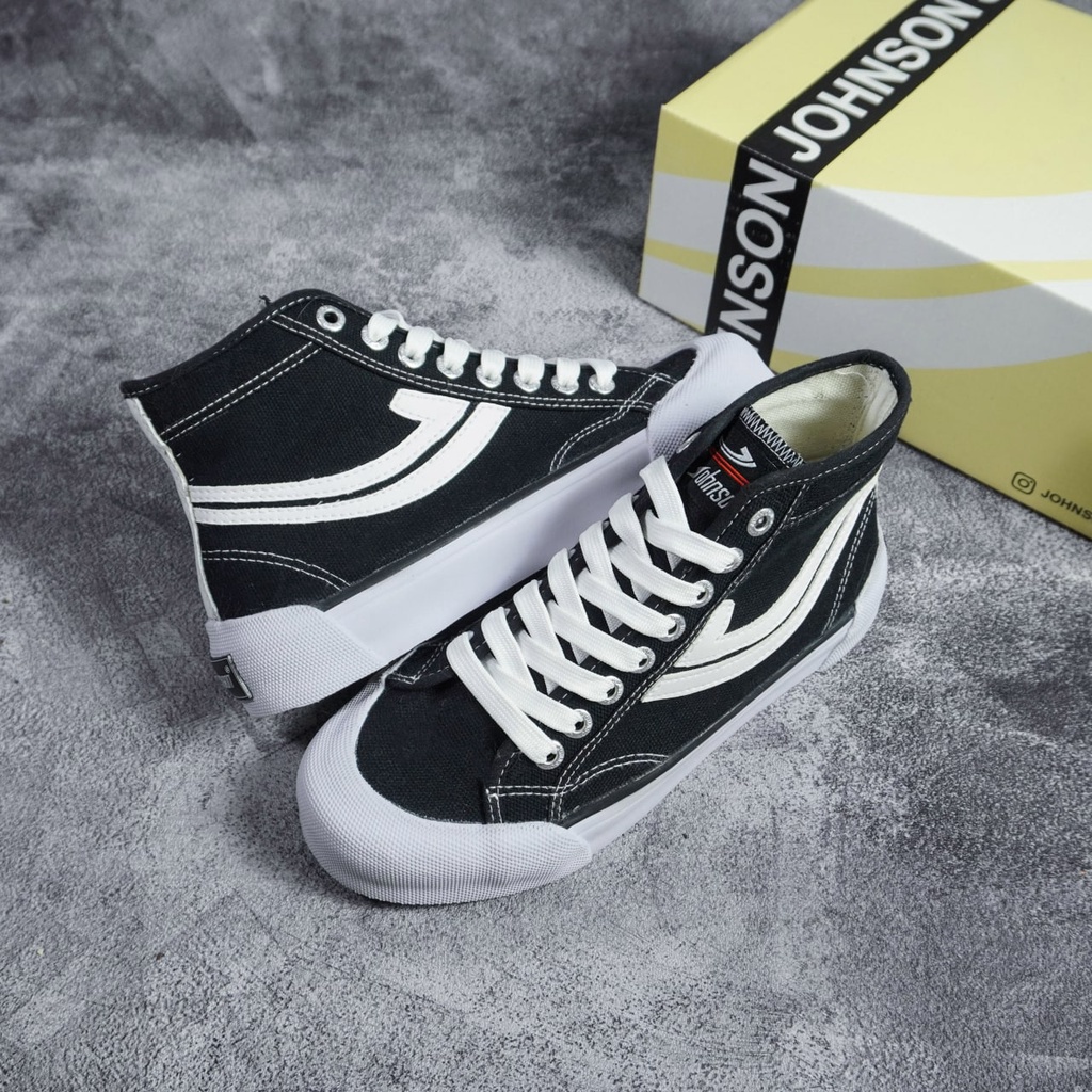 Johnson Shoes - Galaxy Pro (HC) Black White Dusty Black All Black Milky ...
