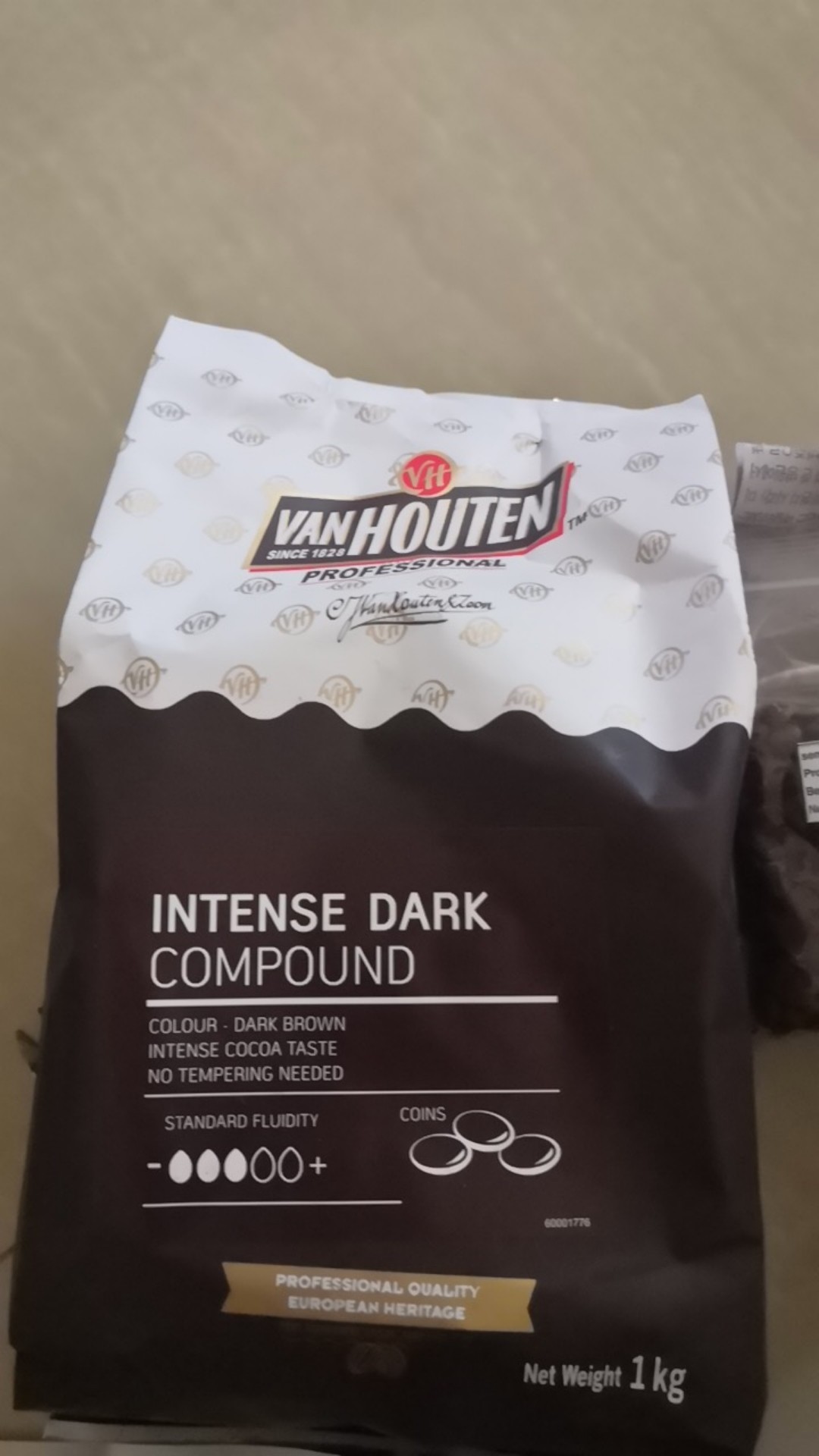 "VAN HOUTEN " INTENSE DARK COMPOUND ขนาด 1 kg. | Shopee Thailand