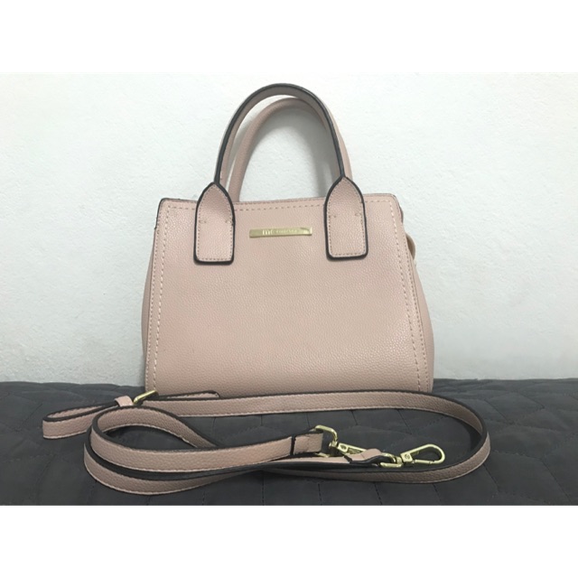 กระเป๋า MC COLLECTION ของแท้ 100% | Shopee Thailand