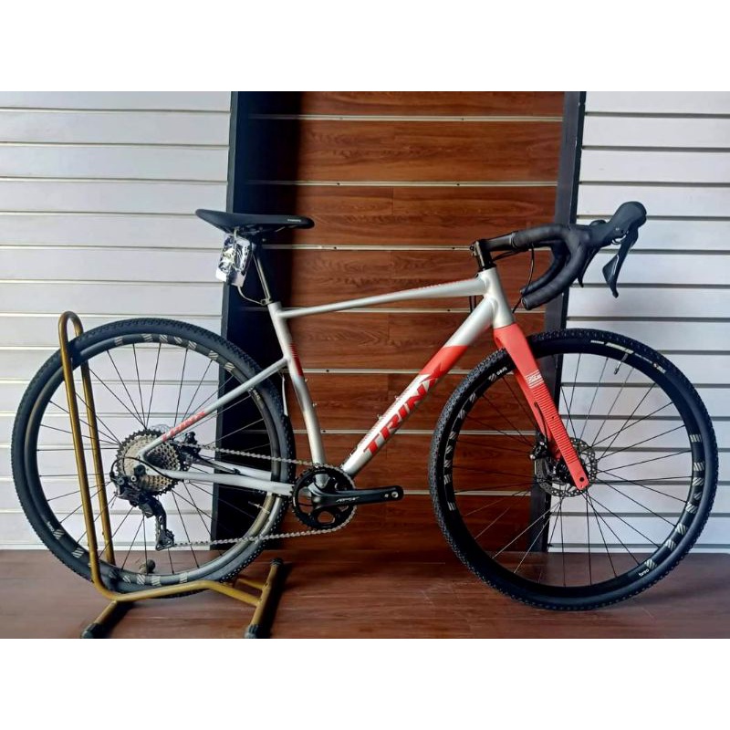 TRINX RISE 2.0(ส่งฟรีผ่อน0)จักรยานเสือหมอบ GRAVEL ล้อ 700C เกียร์ GRX ...