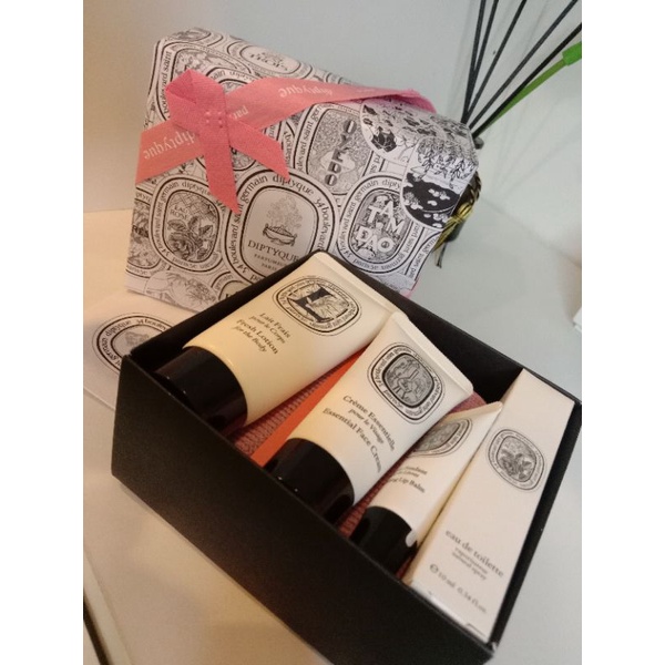 Diptyque Overnights Kit Giftset Box (NEW ARRIVALS) - trichadakorn1986 ...