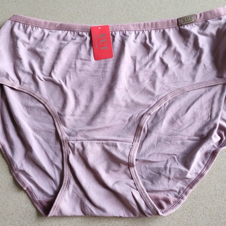 กางเกงในผู้หญิง XUI 5116 ป้ายหนัง จัมโบ้ ผ้านิ่ม ใส่สบายมาก เต็มตัว ...