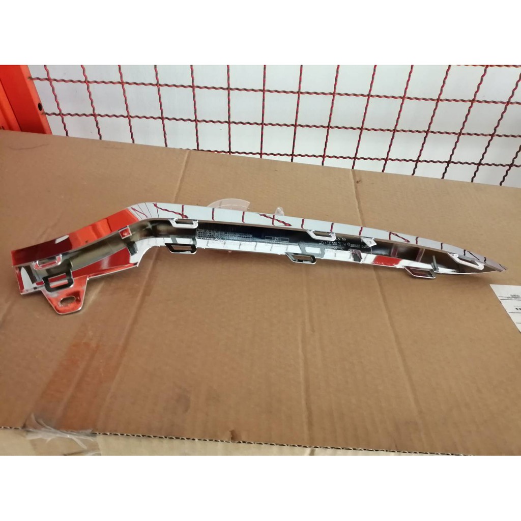 25. A2218852823 กรอบไฟส่องกลางวัน S350 2010-2013 ของแท้ Mercedes-Benz ...