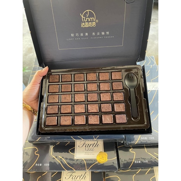 Chocolate Royce Farth nibble ช็อกโกแลตนามะ กำลังฮิตอยู่ตอนนี้ ...