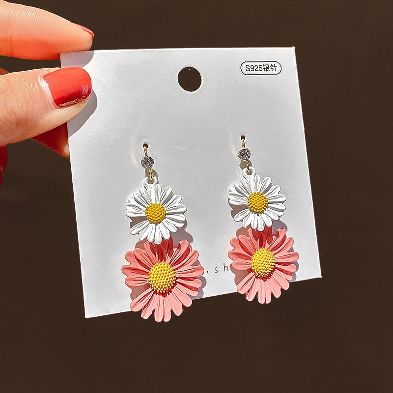 2020 Nian ย่อหน้า Multicolor ดอกไม้ต่างหูอารมณ์หวาน Little Daisy ต่างหู ...