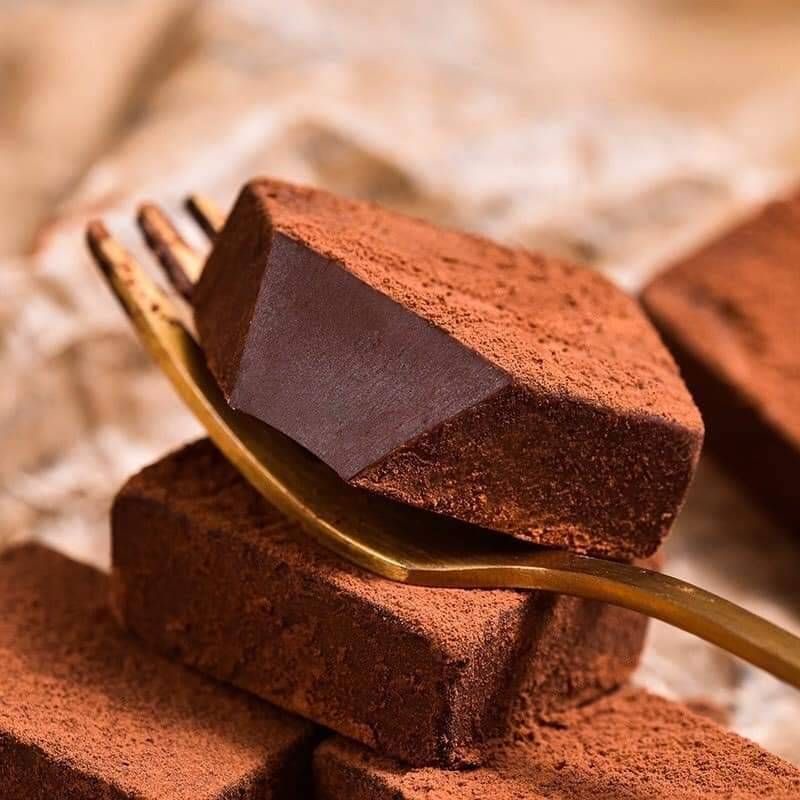 นามะช็อกโกแลต Chocolate Royce Farth nibble นามะช็อกโกแลตยอดฮิต - jd ...