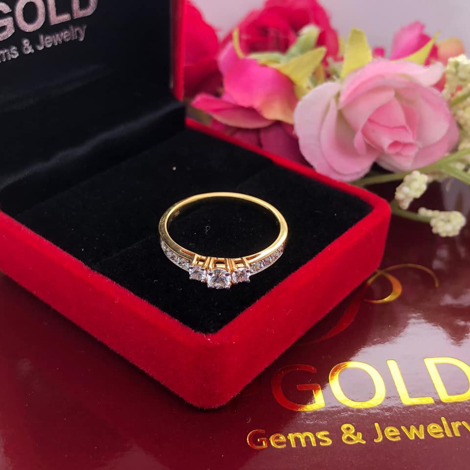 แหวนเพชร แบรนด์ PGOLD ของแท้ 0.40 กะรัต เบอร์ 53 - be_mind1 - ThaiPick