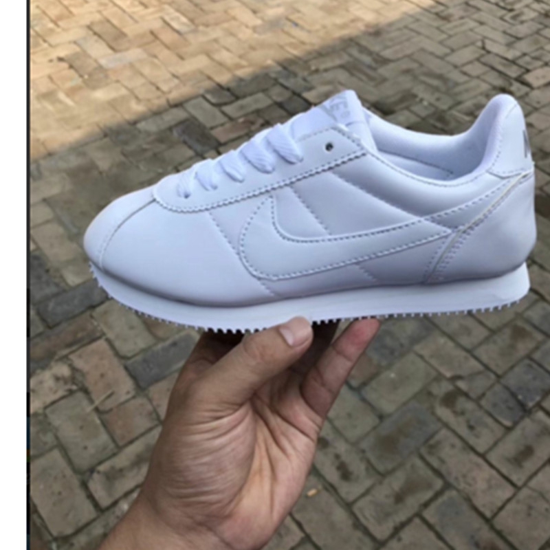 Nike 36-45 รองเท้าผ้าใบลําลองสําหรับผู้ชายผู้หญิงเหมาะกับการวิ่งเล่นกีฬา - rhh_shop.th - ThaiPick