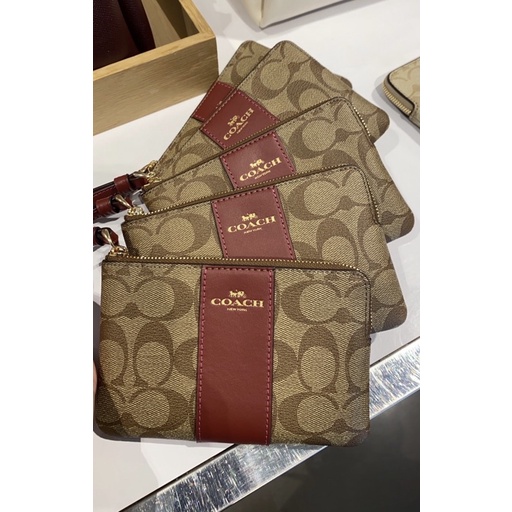 พร้อมส่ง แท้ ????????????% New Coach คล้องมือ 1 ซิป S CORNER ZIP ...