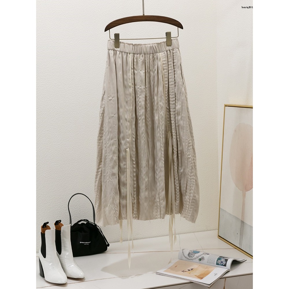 เช่น Elf Search Girl 21 ฤดูใบไม้ผลิจีบผ้าซาตินขนาดกลางลำธารยาวปานกลาง ...