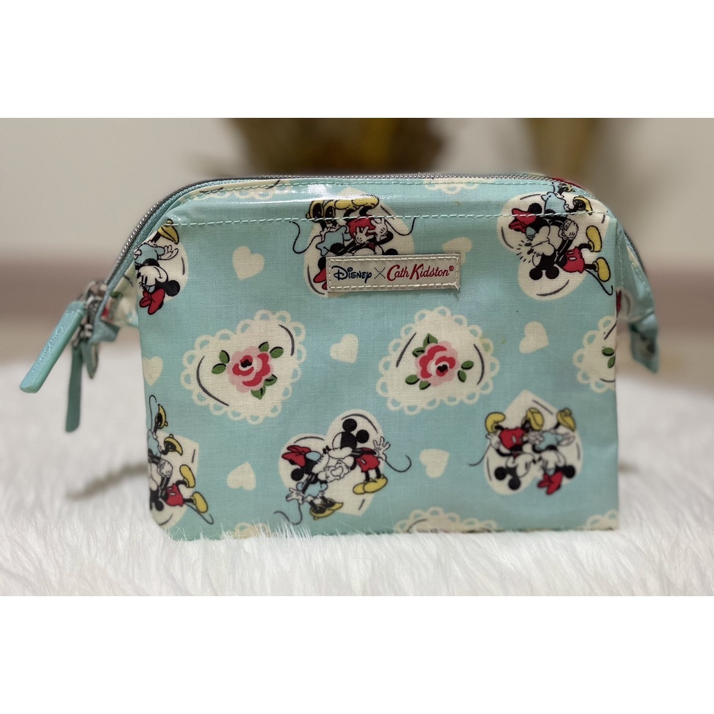 กระเป๋าเครื่องสำอาง Disney x Cath Kidston สภาพใหม่ ไม่เคยใช้ เก็บอย่าง ...