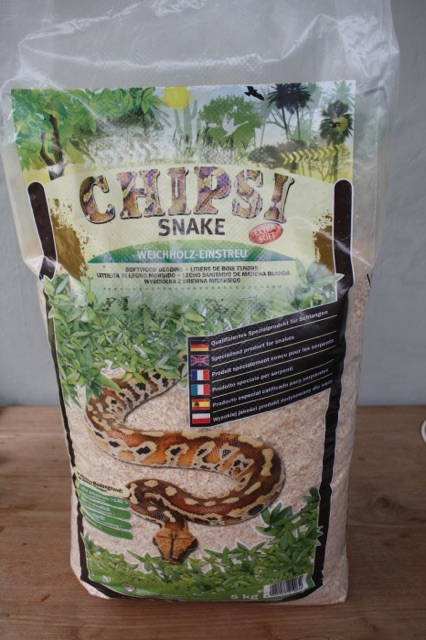 Chipsi Snake วัสดุรองพื้นสำหรับสัตว์เลื้อยคลาน 5kg (รองพื้นสำหรับงู ...