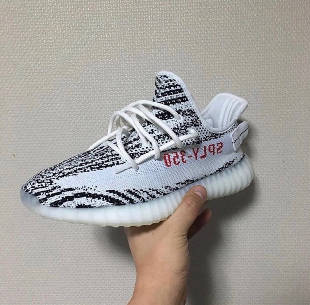 พร้อมส่ง️ Adidas Yeezy Boost 350 Zebra ของแท้ - whiterabbit6 - ThaiPick