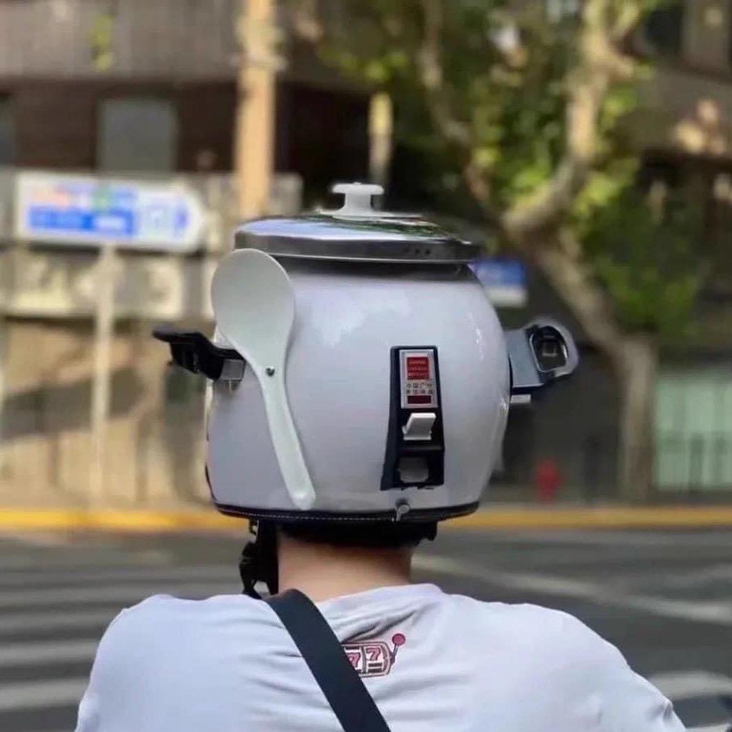 หมวกกันน็อคหม้อหุงข้าว Rice cooker Helmet. | Shopee Thailand