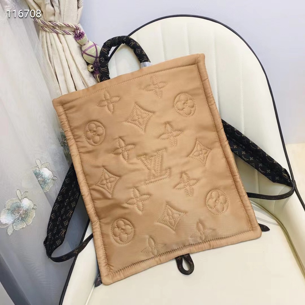 จัดส่งที่รวดเร็วกระเป๋าเป้ผู้หญิง Louis Vuitton ของแท้ดั้งเดิม LV ...