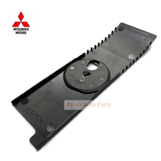 แท้ศูนย์ แผ่นกันฝุ่นเกียร์ PAJERO SPORT , TRITON รหัส.2420A129 | Shopee ...