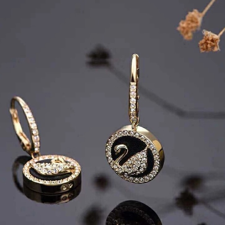 ต่างหู LEATHER SWAN รักต่างหูหงส์สำหรับแฟน5374918สวารอฟส - swarosky.th ...