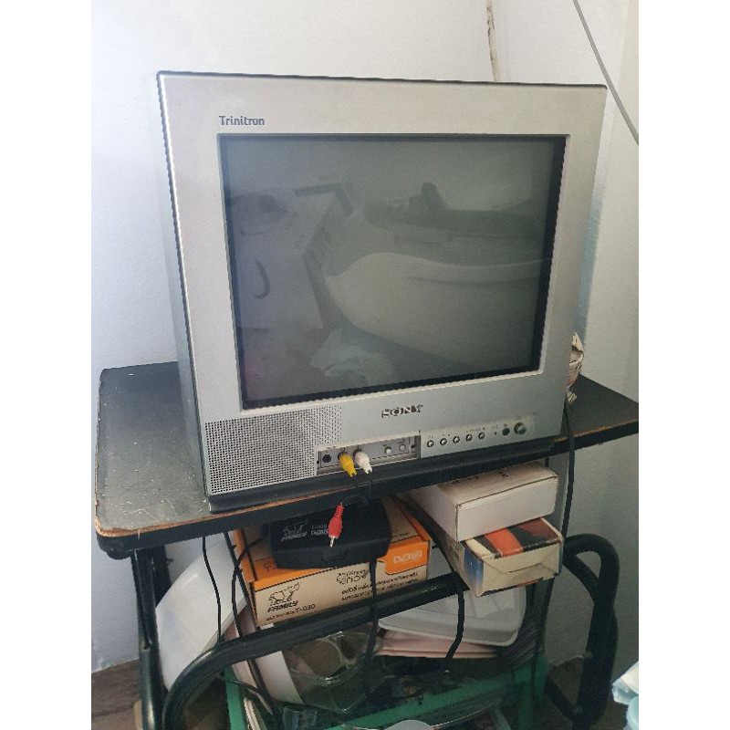 ทีวีจอแบน Sony Trinitron 14 นิ้ว | Shopee Thailand