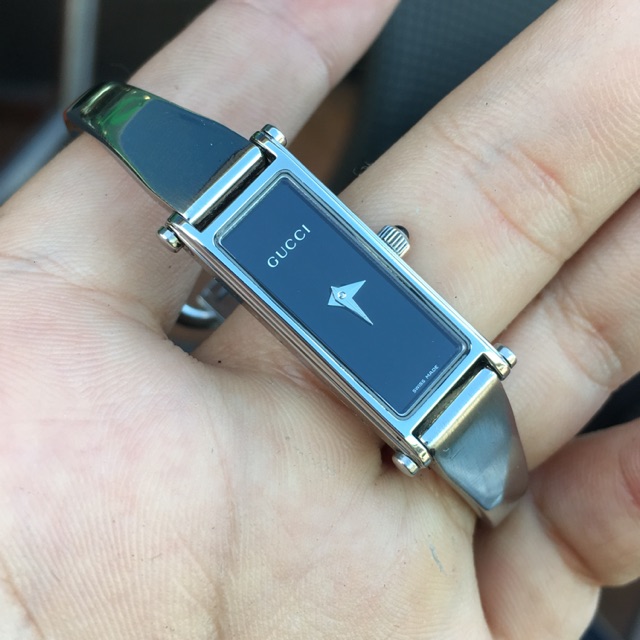 GUCCI 1500 L BLACK DIAL SWISS MADE LADY’S WATCH | Shopee Thailand