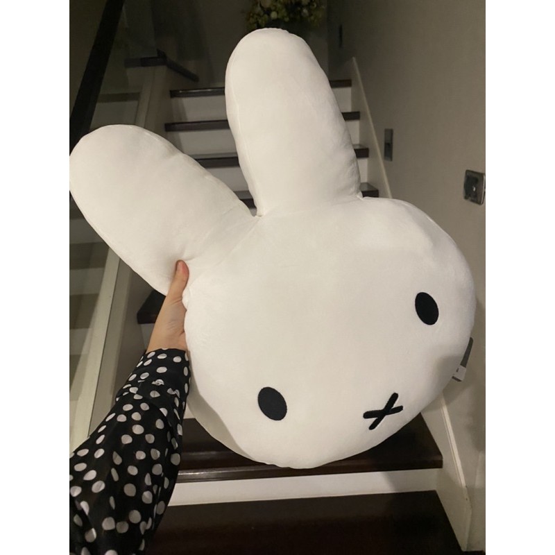 Miffy Cushion หมอนอิงมิฟฟี่นุ่มนิ่มขนาด 16นิ้ว - codyfactory - ThaiPick