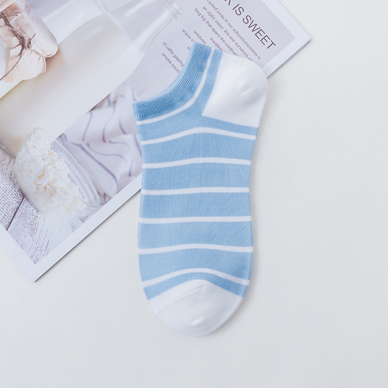 (W-147) ถุงเท้าหมีฟ้า ถุงเท้าข้อสั้น แฟชั่น ลายถ้วยน่ารัก เนื้อผ้านุ่ม ...