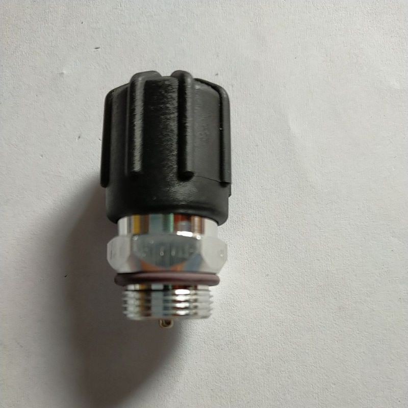 ศรแอร์ด้าน HI ของแท้ ของใหม่ ใช้กับน้ำยาแอร์ 134A เสื้อศรเป็นอลูมิเนียม ...