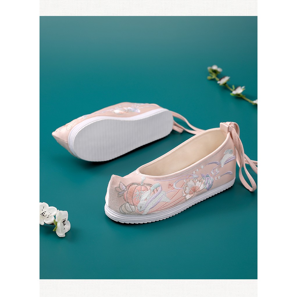 Lang Yue Sheng รองเท้าผ้าใบปักลาย - yoyoco06s.th - ThaiPick