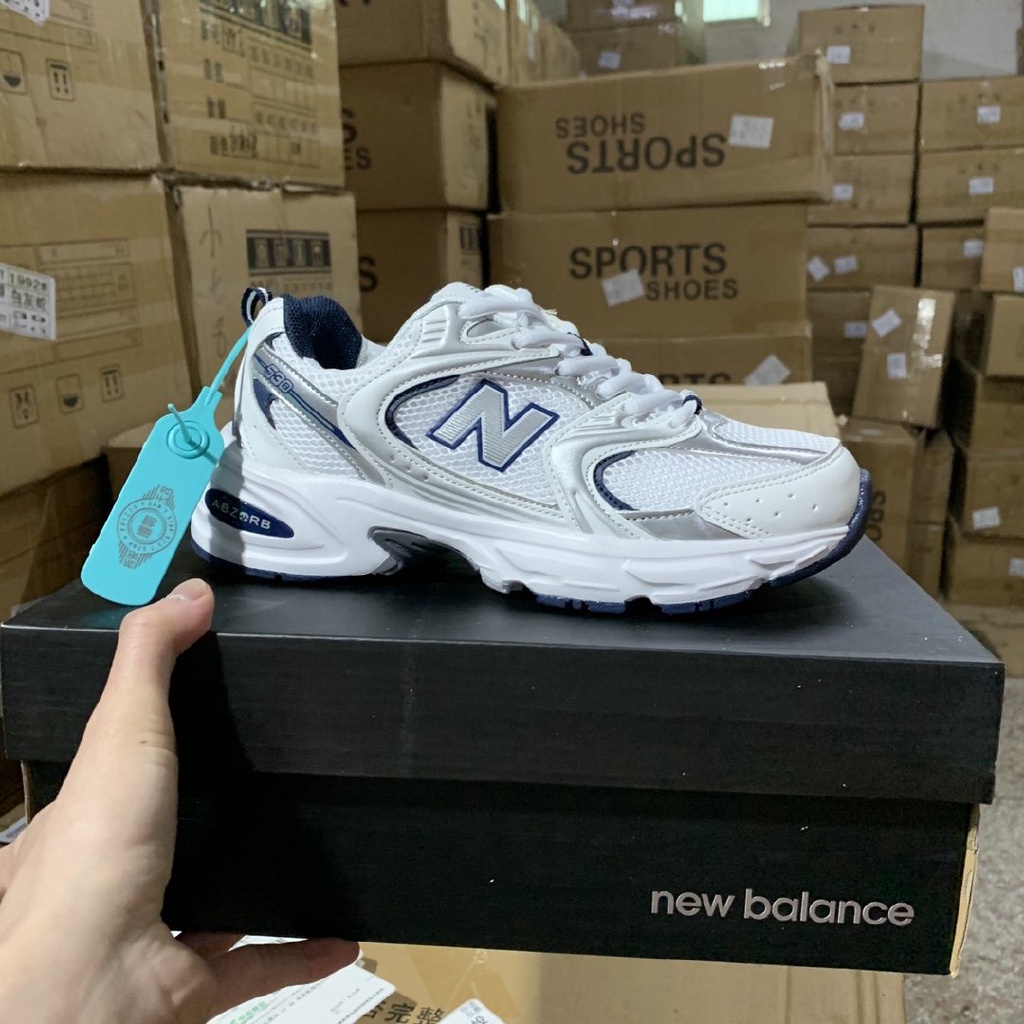 NB530 ซีรีส์ผู้ชายและผู้หญิงกีฬาย้อนยุคสบาย ๆ พ่อรองเท้าวิ่ง MR530SG ...