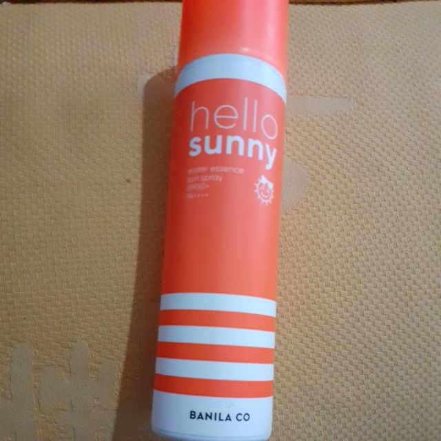 สเปรย์กันแดด Banila Co Korea Hello sunny water essence sun spray ...