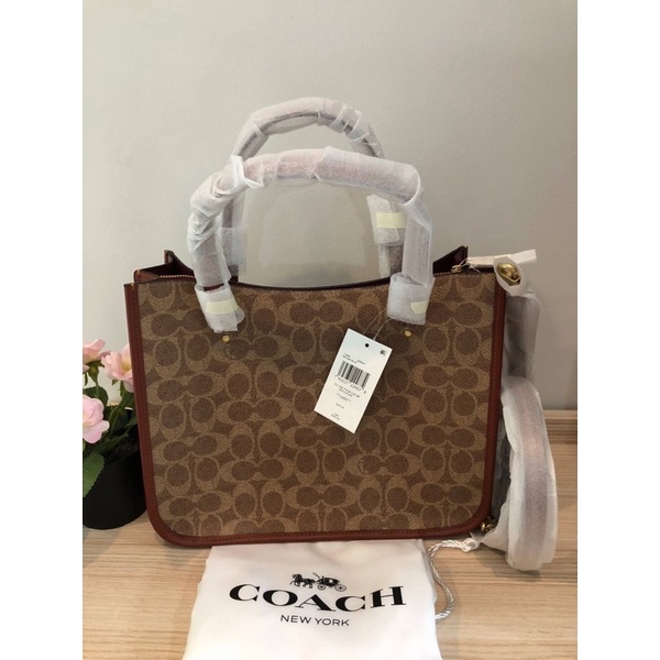 พร้อมส่ง แท้ Coach Tyler Carryal 28 In Signature Canvas ...