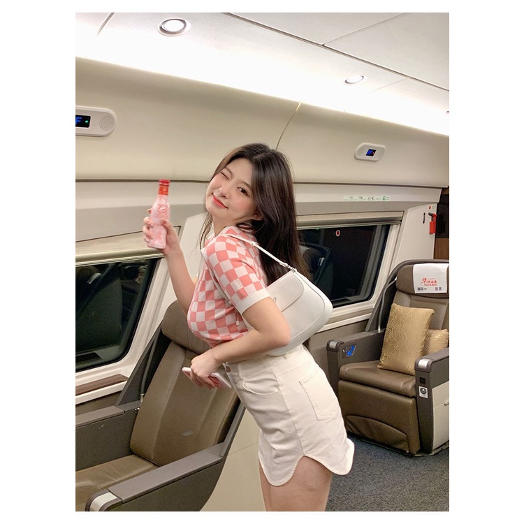 พร้อมส่ง เสื้อคอปกไหมพรม ลายคารางสีสุดคิ้วน่ารักๆ (32050) - water.melonny - ThaiPick