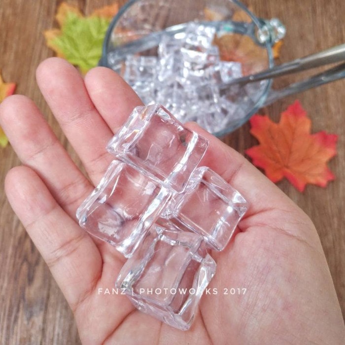 อื่น ๆ - FAKE ICE 4 ชิ้น FAKE ICE CUBE FOOD การถ่ายภาพที่เหมาะสมกับ UK ...