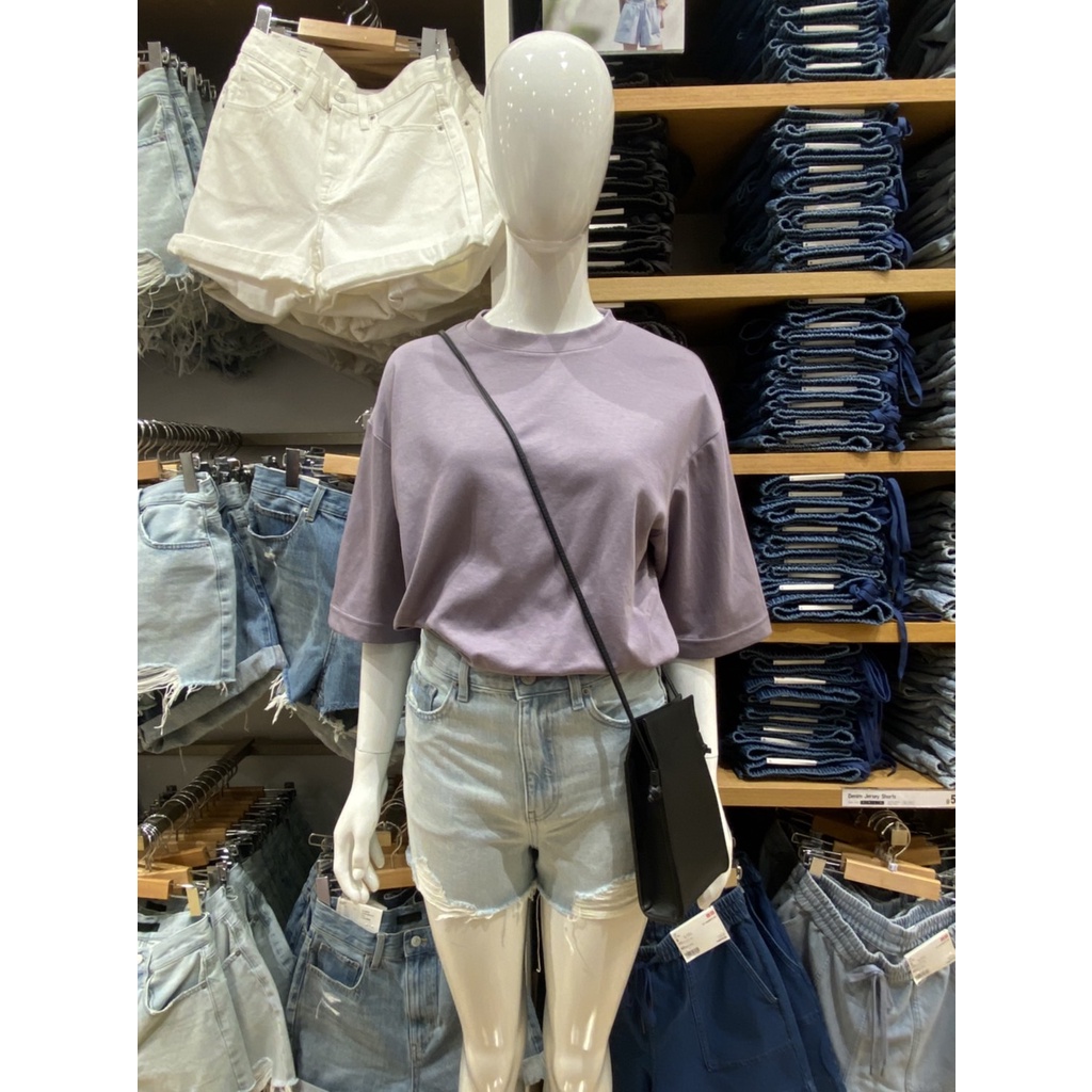 เสื้อทรงหลวม unisex เทรนด์ใหม่ มาแรง เสื้อ Oversized Fit AIRism ใส่ได้ ...