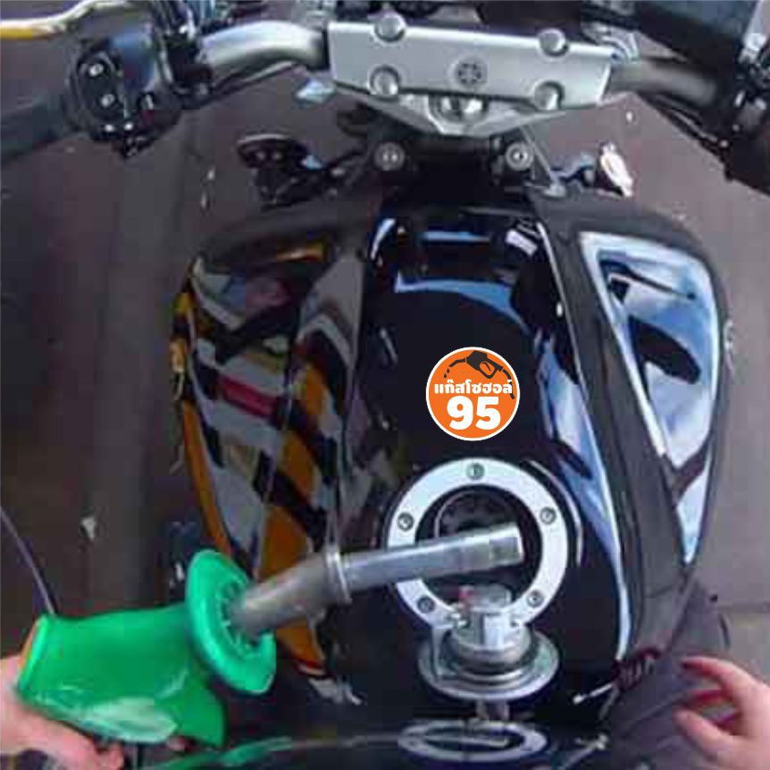 สติ๊กเกอร์ติดฝาถังน้ำมัน 5 ซม. รถยนต์ รถจักรยานยนต์ กันน้้ำ กันแดด สีขัดเจน E85 E20 ดีเซล แก๊สโซ ...