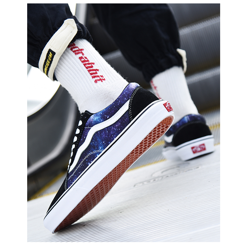 Wansi VANSรองเท้าอากาศต่ำเพื่อช่วยให้รองเท้าผู้ชายกระรอกปีจำกัดชื่อคู่ ...