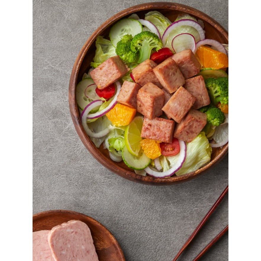 spam สแปม หมูแฮมกระป๋อง สุดฮิตจากเกาหลี รุ่น classic light 25 ขนาด 340g 300g 200g 80g cj spam 스팸 ...